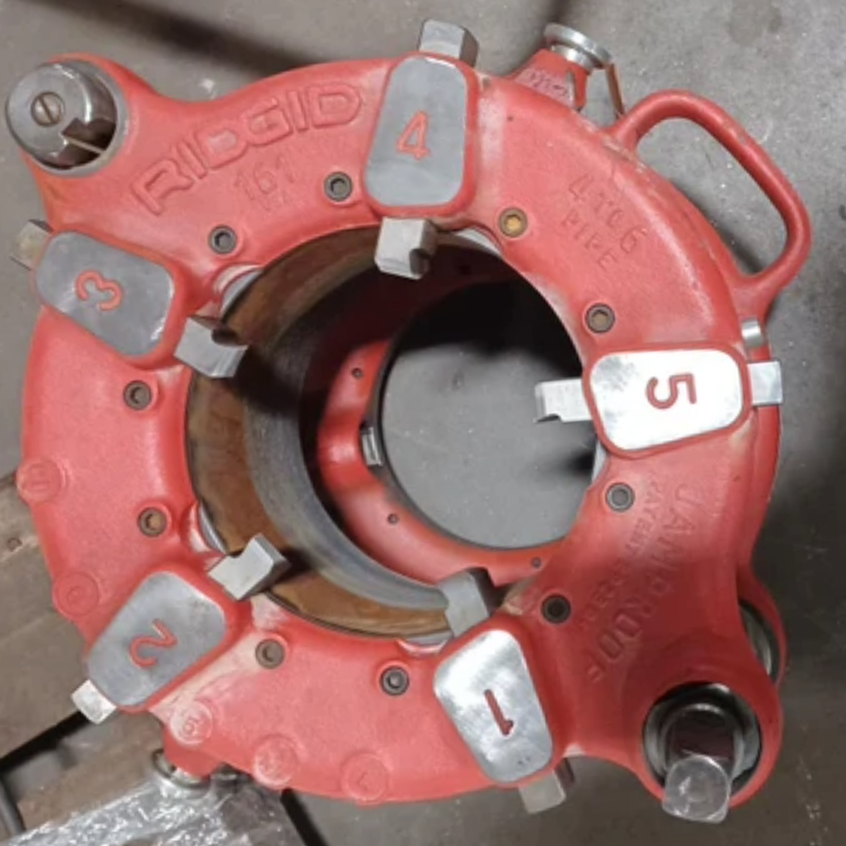 Ridgid 36630 Model 161 Receding Geared Threader for 4in. to 6in. Condu ...